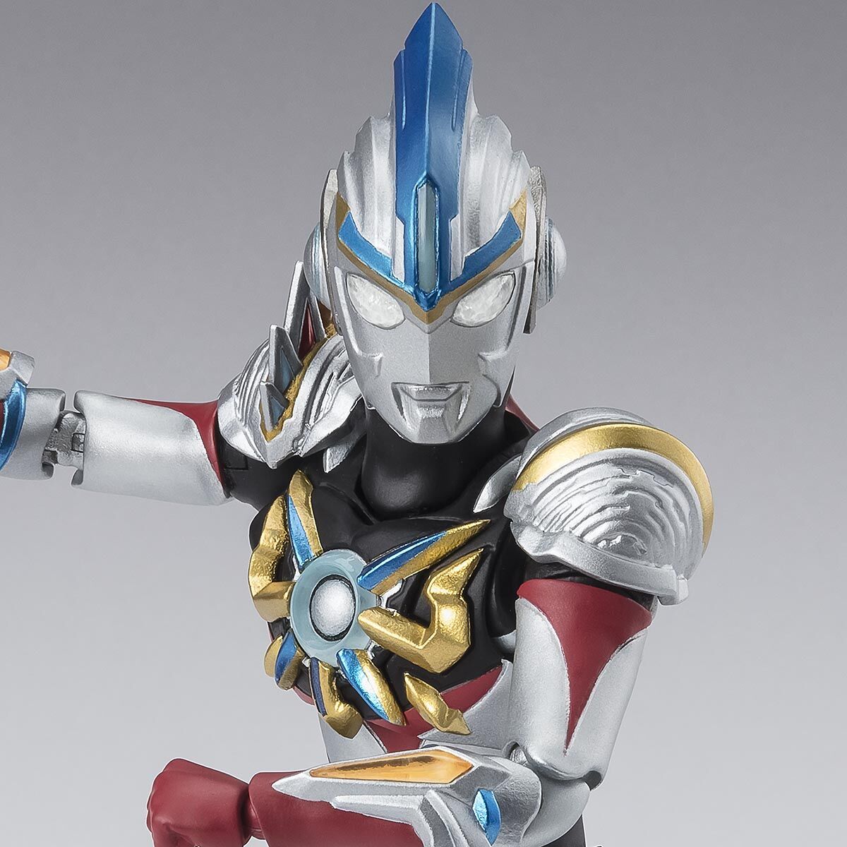 SH Figuarts Ultraman Orb Trinity